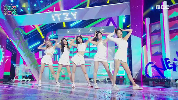 [2022년 7월 16일 방송] Apink 초봄 . 가야G . 4FIRE . 오아시소 . SF9 . 청하 . ITZY . aespa . 사거리 그오빠 . 육중완밴드 ...